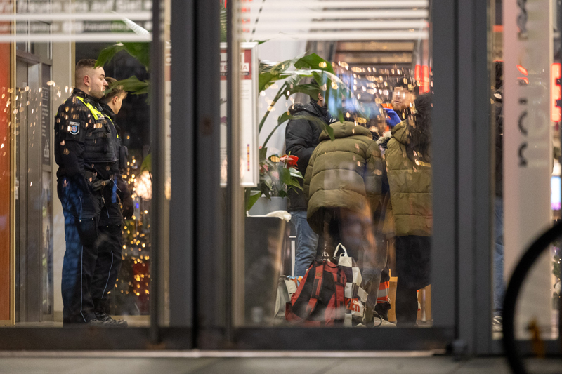 Jenaer Nachrichten – Zwei Frauen durch Raketen-Explosion in Jena verletzt